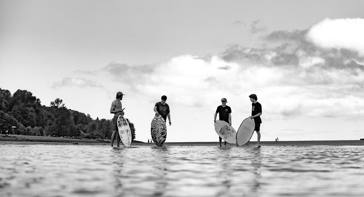 What to Wear Skimboarding? – Kayotics